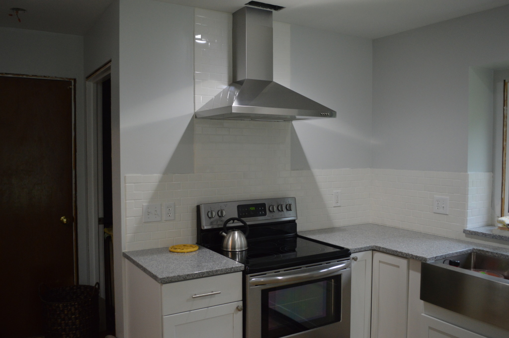 I Really, Really, Really Like the New Range Hood - Loving Here